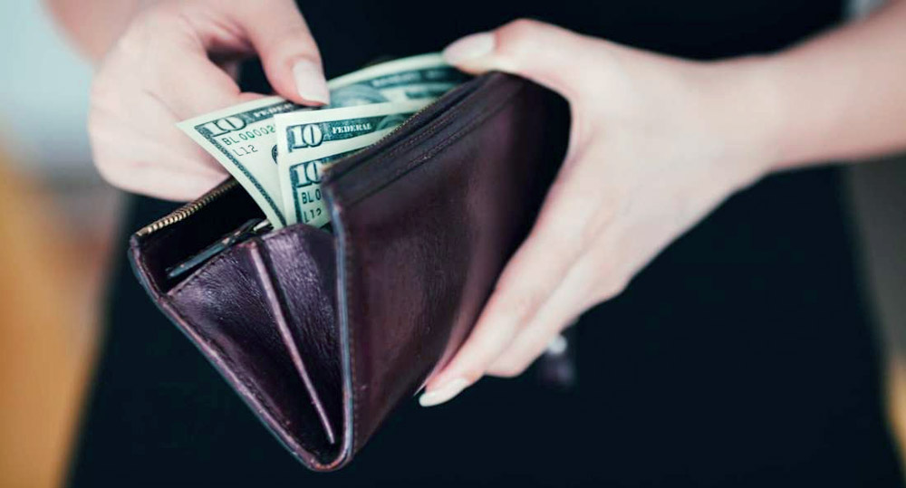 How You Can Save More and Earn Money by Shopping - SurveyPolice Blog